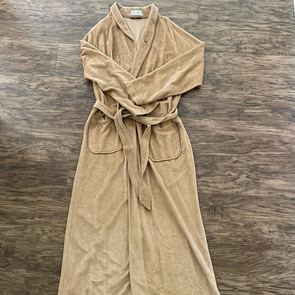Dior | Intimates & Sleepwear | Christian Dior Robe | Poshmark